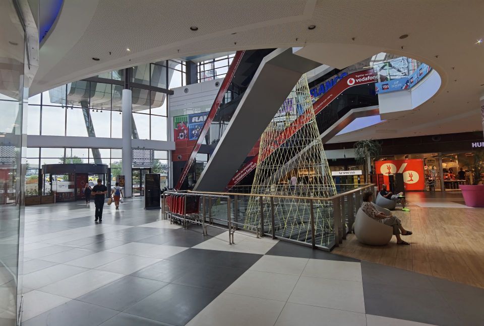 SUN PLAZA MALL – Locations Hub