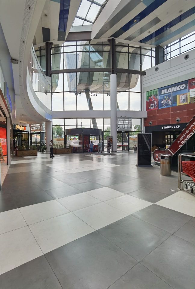SUN PLAZA MALL – Locations Hub