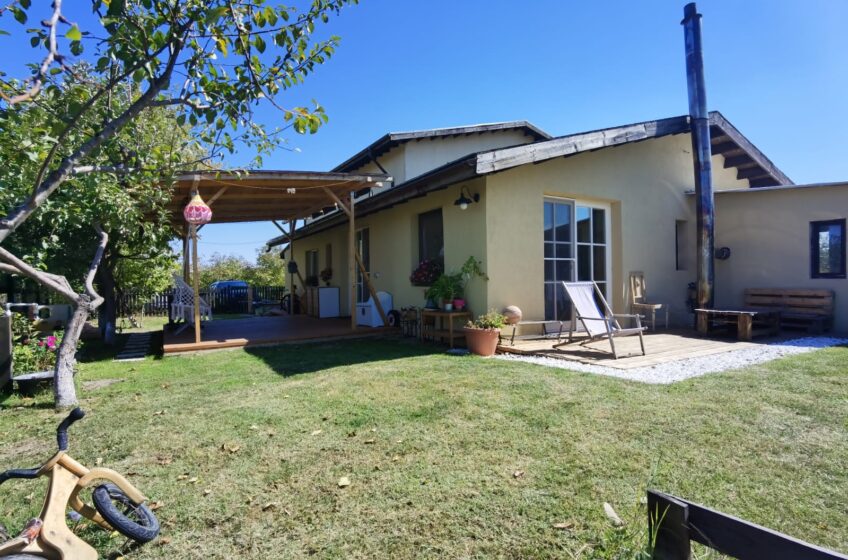 CASA TOMA VELIO – Locations Hub